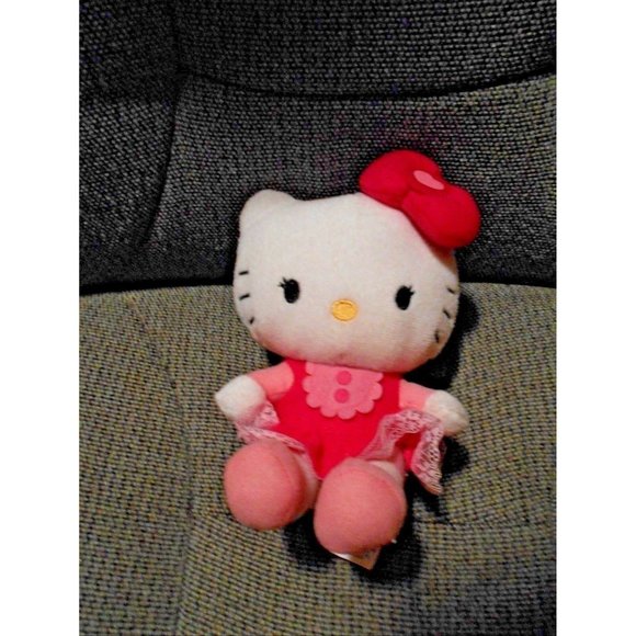 Sanrio | Toys | Sanrio Hello Kitty Plush Stuffed Animal Doll Toy 7 In ...